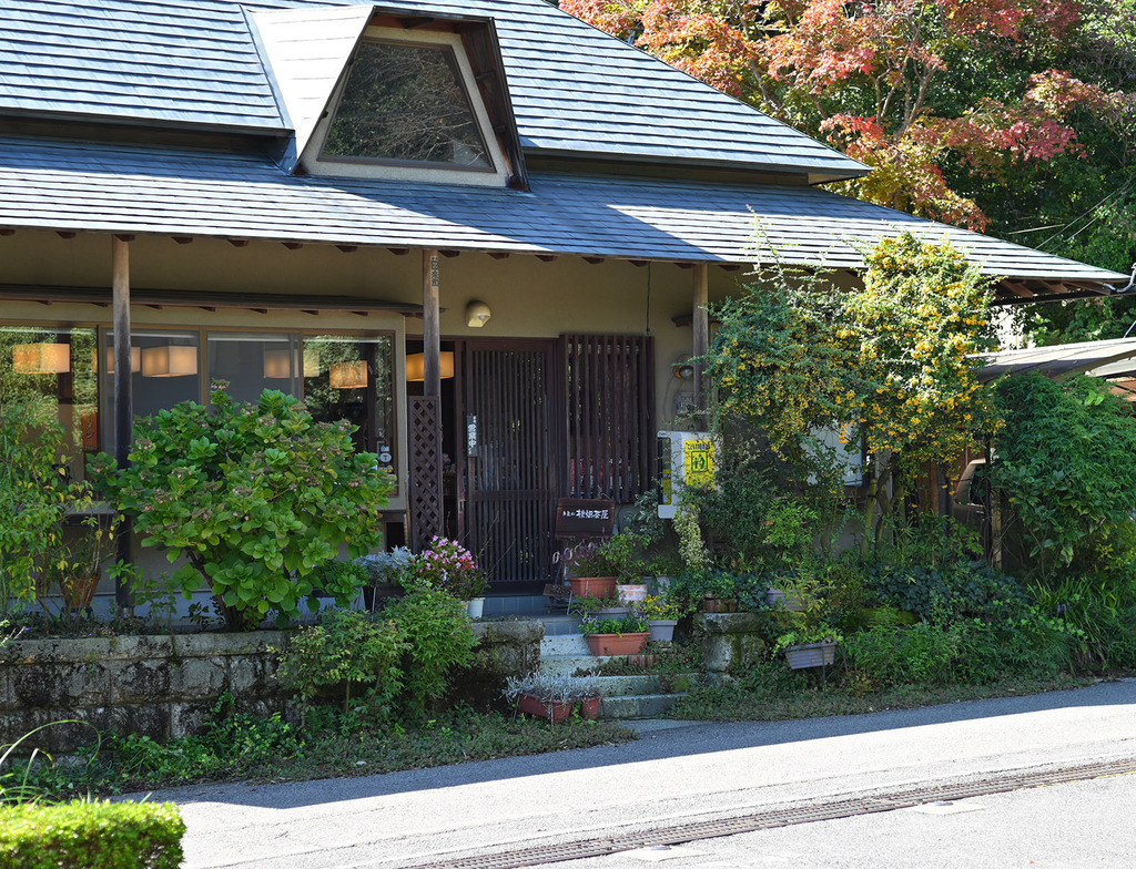 初秋の多氣山（その1）: （続）倫敦巴里